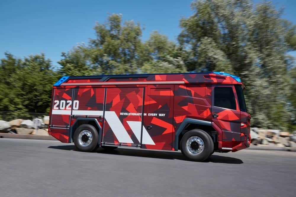 Rosenbauer präsentiert die Revolutionary Technology - feuerwehr-ub.de